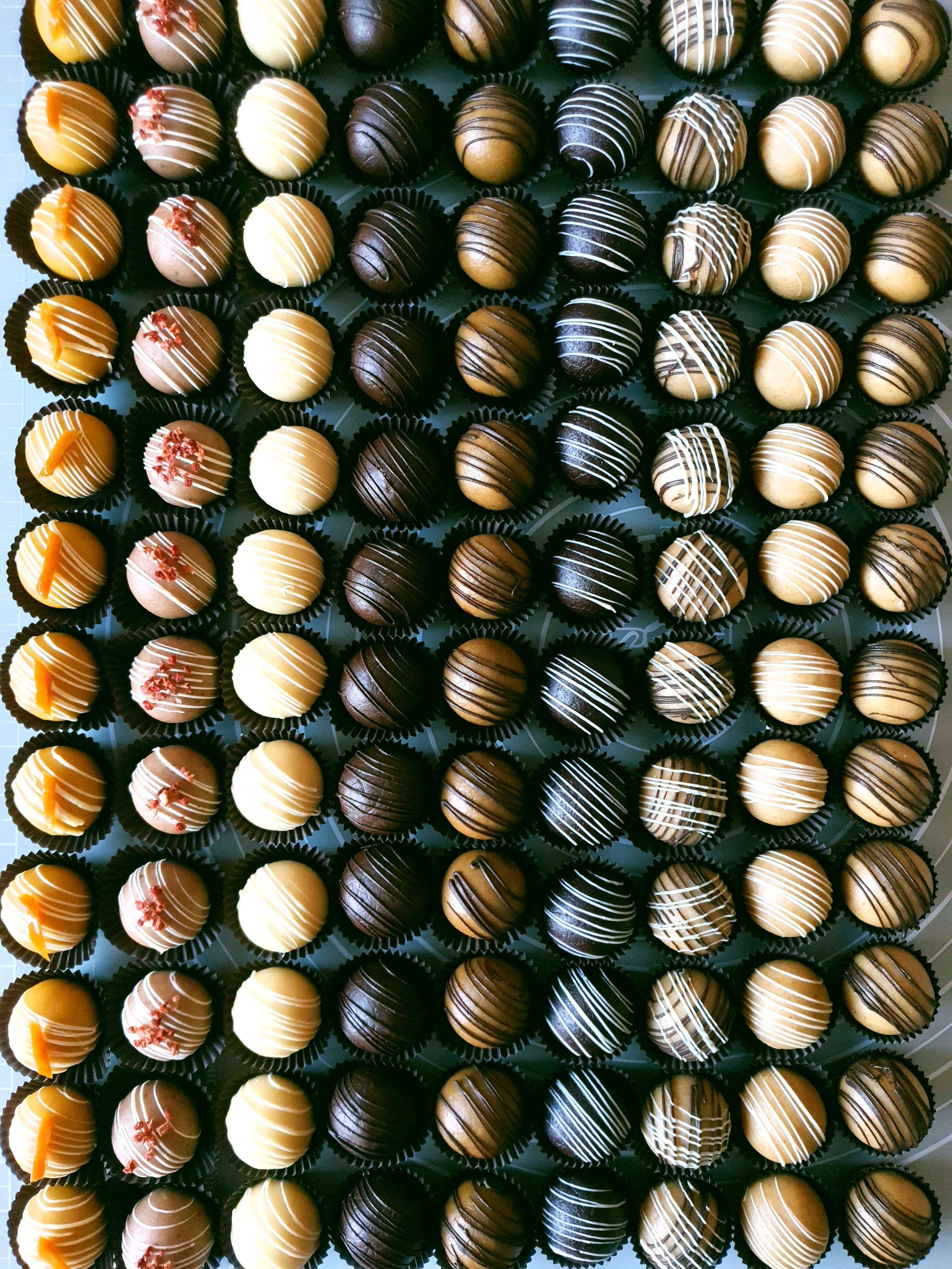 Exquisite Cakes & Delightful Cake Ladoo | Cake Layers